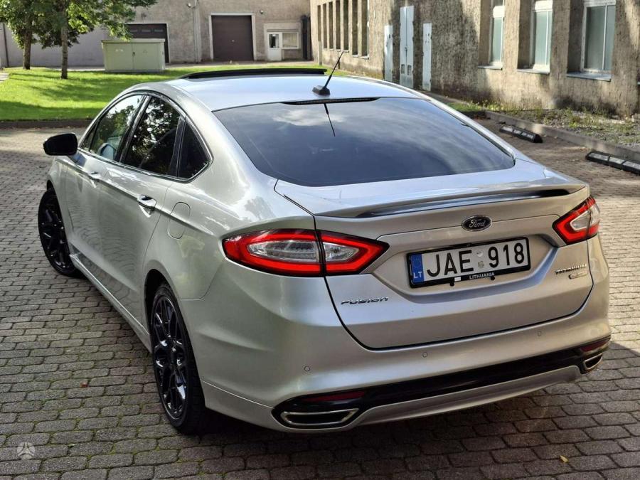 Grey Ford Fusion 2015 in Silute, with an engine capacity of 2.00 L and mileage of 195 thousand km for 4750 €, photo 4 on AUTOMOTO.COM.LV
