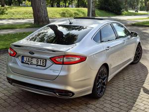 Grey Ford Fusion 2015 in Silute, with an engine capacity of 2.00 L and mileage of 195 thousand km for 4750 €, photo 5 on AUTOMOTO.COM.LV