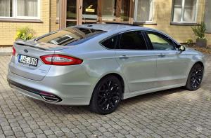 Grey Ford Fusion 2015 in Silute, with an engine capacity of 2.00 L and mileage of 195 thousand km for 4750 €, photo 8 on AUTOMOTO.COM.LV