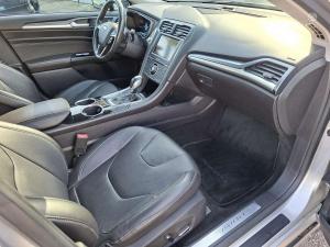Grey Ford Fusion 2015 in Silute, with an engine capacity of 2.00 L and mileage of 195 thousand km for 4750 €, photo 15 on AUTOMOTO.COM.LV