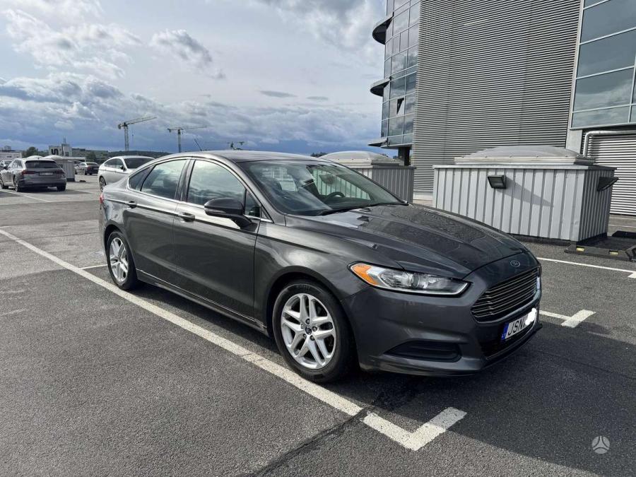 Grey Ford Fusion 2016 in Vilnius, with an engine capacity of 2.49 L and mileage of 112 thousand km for 7200 €, photo 3 on AUTOMOTO.COM.LV