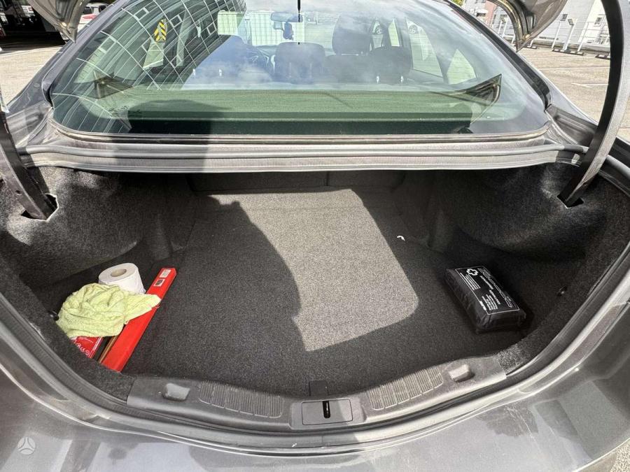 Grey Ford Fusion 2016 in Vilnius, with an engine capacity of 2.49 L and mileage of 112 thousand km for 7200 €, photo 10 on AUTOMOTO.COM.LV