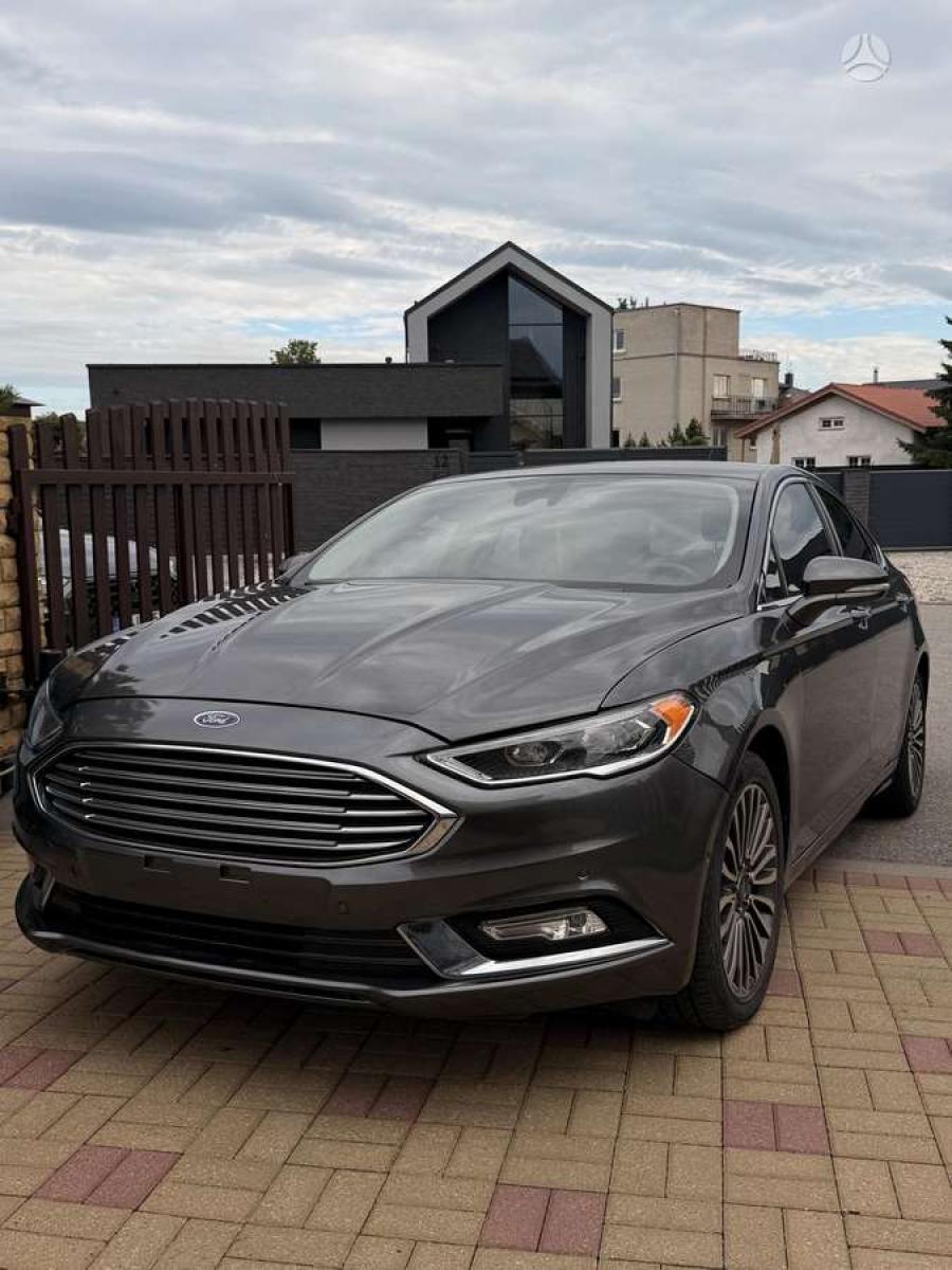 Grey Ford Fusion 2017 in Kaunas, with an engine capacity of 2.00 L and mileage of 262 thousand km for 7500 €, photo 4 on AUTOMOTO.COM.LV