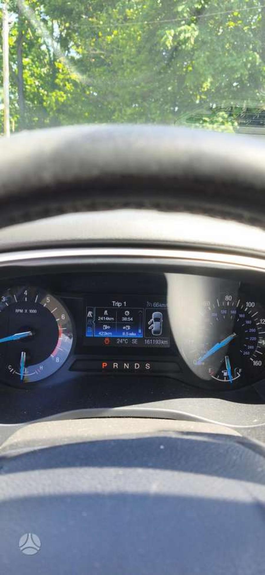 Pelēks Ford Fusion 2022 Kauņa, ar dzinēja tilpumu 2.49 L un nobraukumu 161 tūkst. km par 5555 €, foto 8 vietnē AUTOMOTO.COM.LV