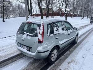 Ford Fusion 2004 in Vilnius, with an engine capacity of 1.40 L and mileage of 176 thousand km for 1250 €, photo 6 on AUTOMOTO.COM.LV