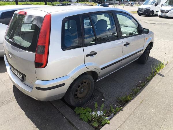 Ford Fusion 2004 in Vilnius, with an engine capacity of 1.40 L and mileage of 150 thousand km for 350 €, photo 3 on AUTOMOTO.COM.LV