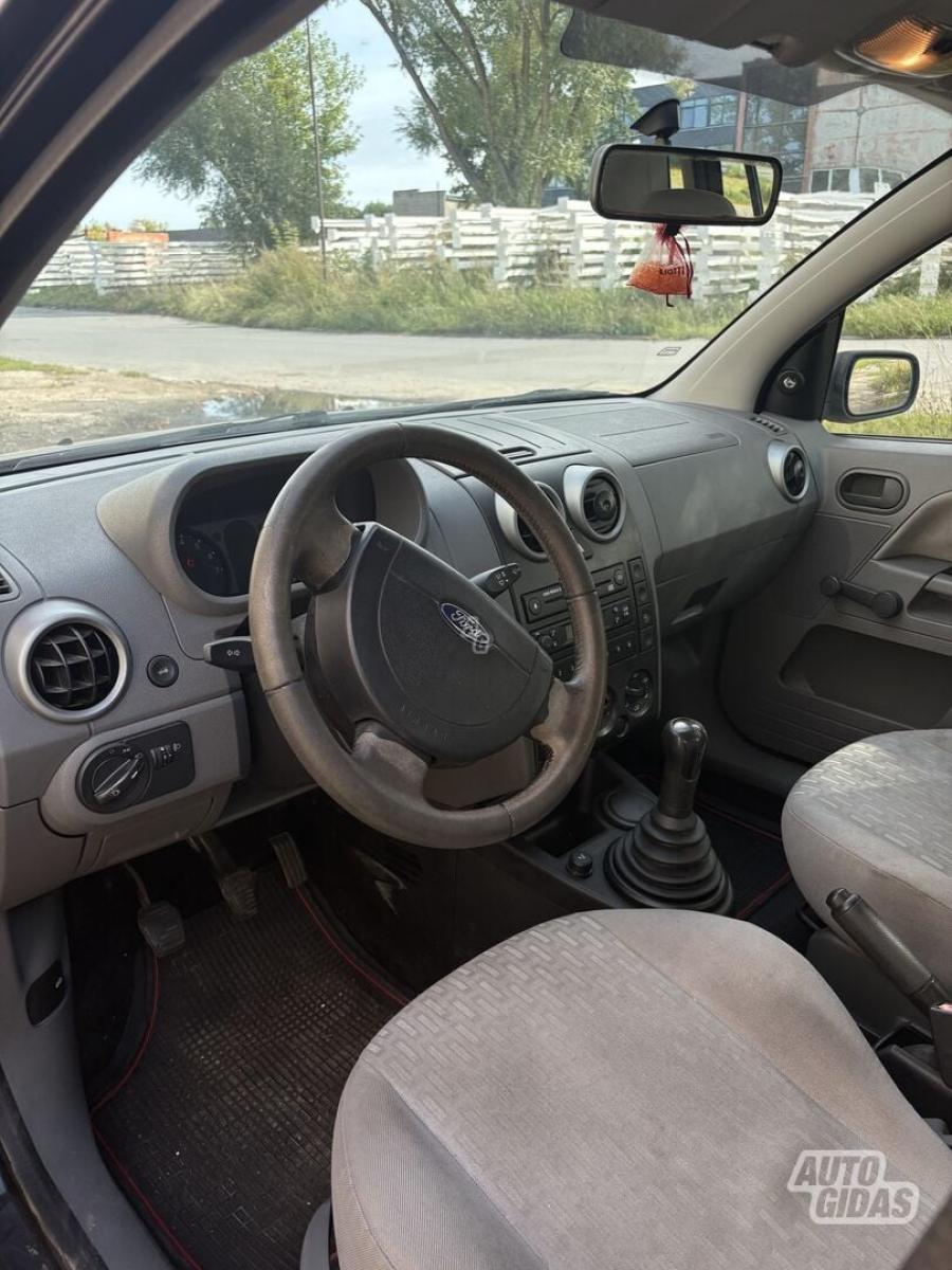 Форд Фьюжн 2004 в Каунас, объемом двигателя 1.40 л и пробегом 210 тыс. км за 850 €, фото 6 на AUTOMOTO.COM.LV