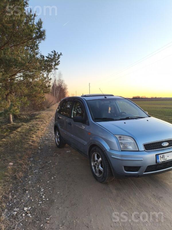 Ford Fusion 2005 in Jelgava, with an engine capacity of 1.40 L and mileage of 0 thousand km for 2000 €, photo 7 on AUTOMOTO.COM.LV