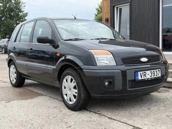 Ford Fusion 2006 Rīga, ar dzinēja tilpumu 1.60 L un nobraukumu 178 tūkst. km par 1950 €, foto 1 vietnē AUTOMOTO.COM.LV