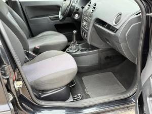 Ford Fusion 2006 in Riga, with an engine capacity of 1.60 L and mileage of 178 thousand km for 1950 €, photo 9 on AUTOMOTO.COM.LV