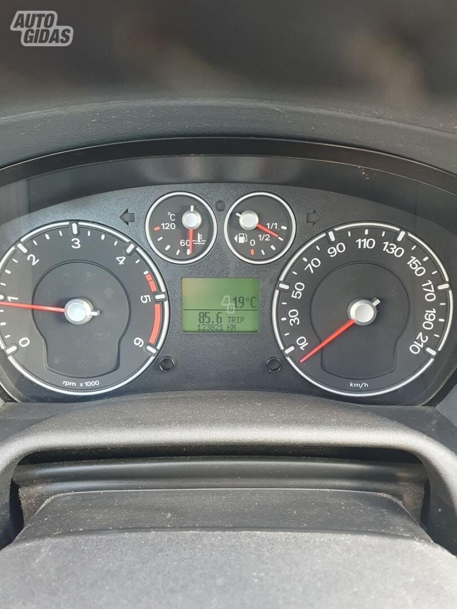 Ford Fusion 2007 in Vilnius, with an engine capacity of 1.60 L and mileage of 124 thousand km for 4490 €, photo 7 on AUTOMOTO.COM.LV