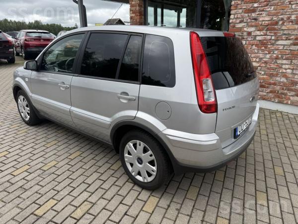 Ford Fusion 2008 in Talsi, with an engine capacity of 1.40 L and mileage of 161 thousand km for 3295 €, photo 6 on AUTOMOTO.COM.LV