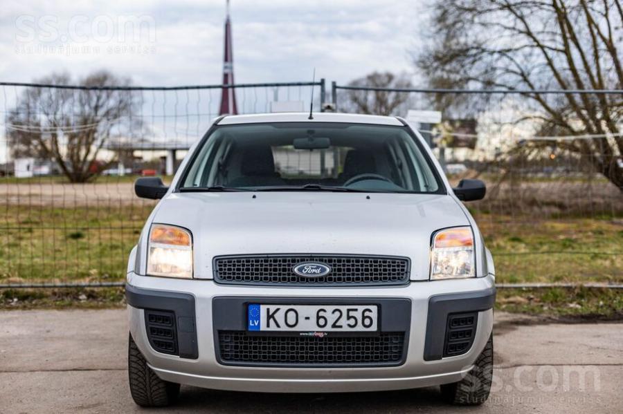 Ford Fusion 2008 Rīga, ar dzinēja tilpumu 1.40 L un nobraukumu 249 tūkst. km par 2790 €, foto 4 vietnē AUTOMOTO.COM.LV