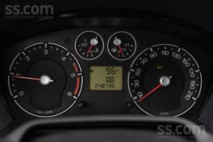 Ford Fusion 2008 Rīga, ar dzinēja tilpumu 1.40 L un nobraukumu 249 tūkst. km par 2790 €, foto 16 vietnē AUTOMOTO.COM.LV