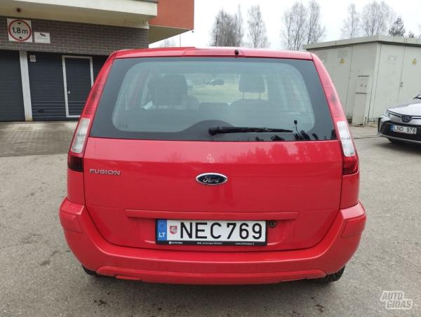 Ford Fusion 2011 in Vilnius, with an engine capacity of 1.40 L and mileage of 175 thousand km for 1200 €, photo 5 on AUTOMOTO.COM.LV