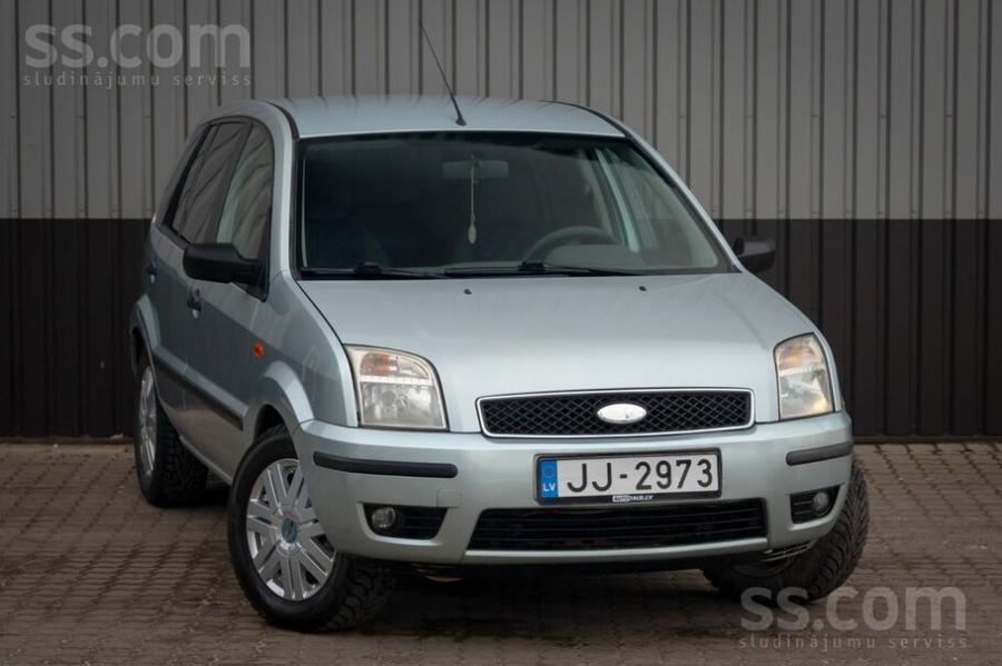 Sarkans Ford Fusion 2002 Talsi, ar dzinēja tilpumu 1.40 L un nobraukumu 197 tūkst. km par 1590 €, foto 1 vietnē AUTOMOTO.COM.LV