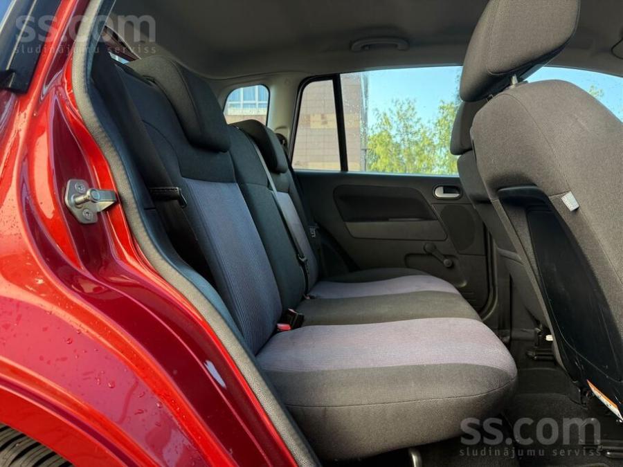 Sarkans Ford Fusion 2009 Rīga, ar dzinēja tilpumu 1.20 L un nobraukumu 0 tūkst. km par 3200 €, foto 5 vietnē AUTOMOTO.COM.LV