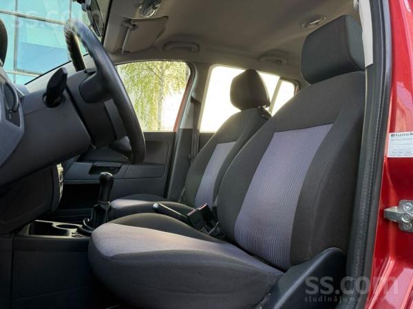 Sarkans Ford Fusion 2009 Rīga, ar dzinēja tilpumu 1.20 L un nobraukumu 0 tūkst. km par 3200 €, foto 7 vietnē AUTOMOTO.COM.LV