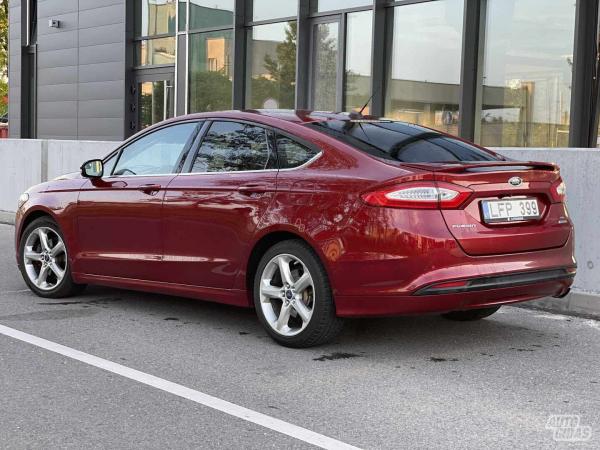 Sarkans Ford Fusion 2013 Kauņa, ar dzinēja tilpumu 1.60 L un nobraukumu 203 tūkst. km par 6400 €, foto 2 vietnē AUTOMOTO.COM.LV