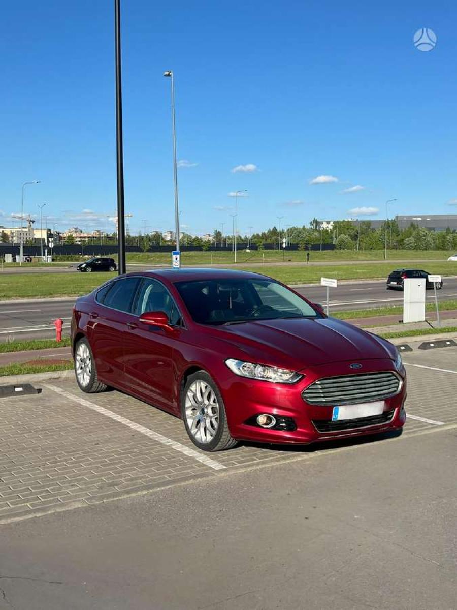 Sarkans Ford Fusion 2014 Viļņa, ar dzinēja tilpumu 2.00 L un nobraukumu 207 tūkst. km par 6300 €, foto 1 vietnē AUTOMOTO.COM.LV