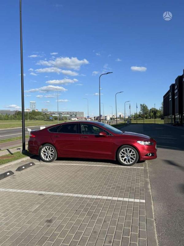 Red Ford Fusion 2014 in Vilnius, with an engine capacity of 2.00 L and mileage of 207 thousand km for 6300 €, photo 2 on AUTOMOTO.COM.LV