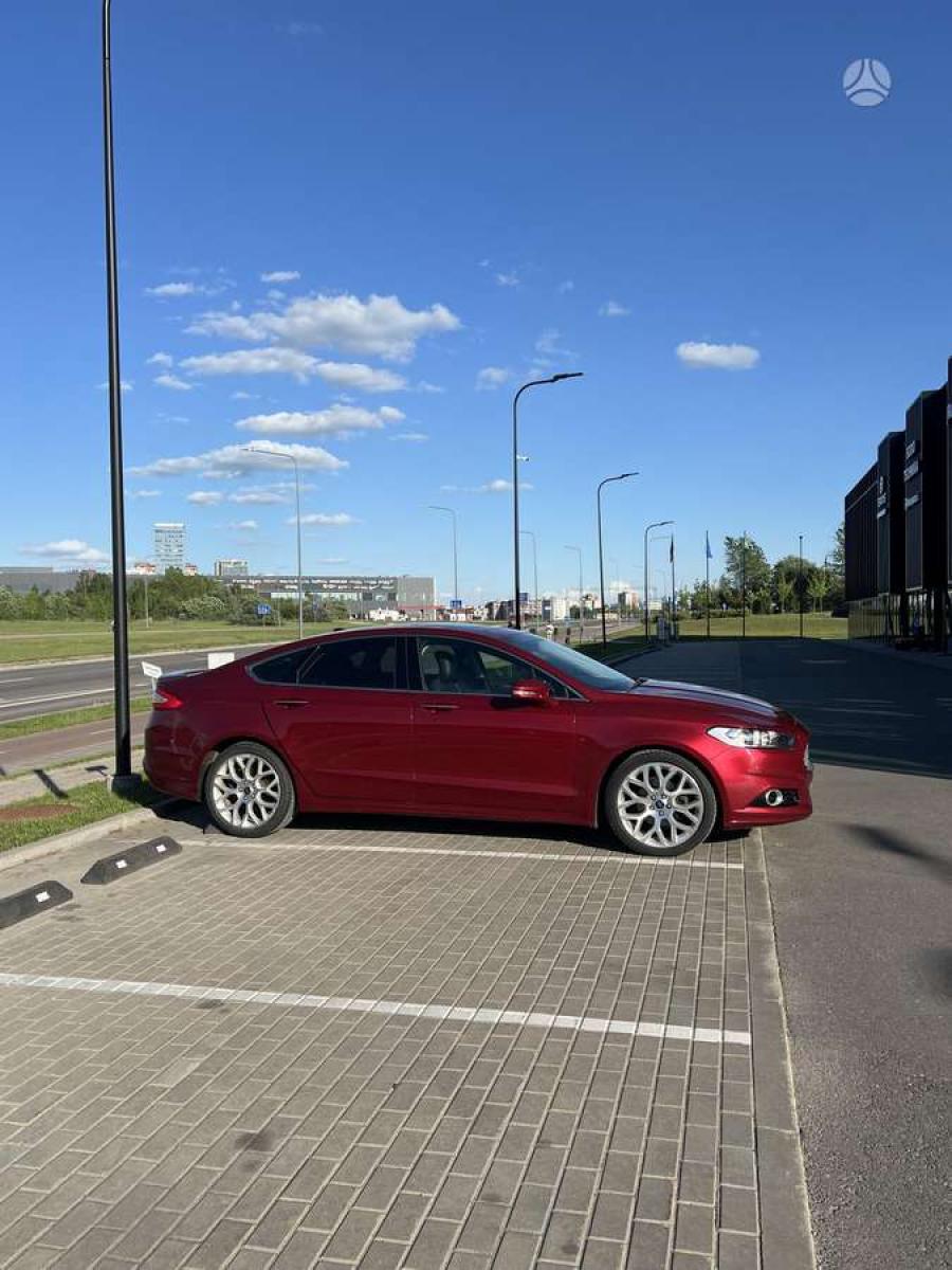 Sarkans Ford Fusion 2014 Viļņa, ar dzinēja tilpumu 2.00 L un nobraukumu 207 tūkst. km par 6300 €, foto 3 vietnē AUTOMOTO.COM.LV