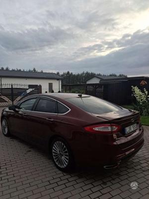 Red Ford Fusion 2015 in Gargzdai, with an engine capacity of 2.00 L and mileage of 220 thousand km for 7000 €, photo 4 on AUTOMOTO.COM.LV