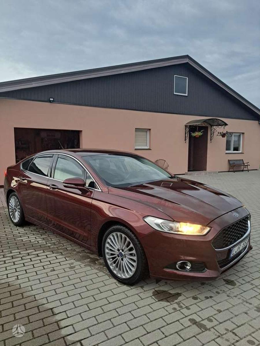Red Ford Fusion 2015 in Gargzdai, with an engine capacity of 2.00 L and mileage of 220 thousand km for 7000 €, photo 12 on AUTOMOTO.COM.LV