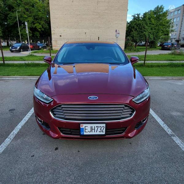 Red Ford Fusion 2016 in Vilnius, with an engine capacity of 2.00 L and mileage of 187 thousand km for 11499 €, photo 3 on AUTOMOTO.COM.LV