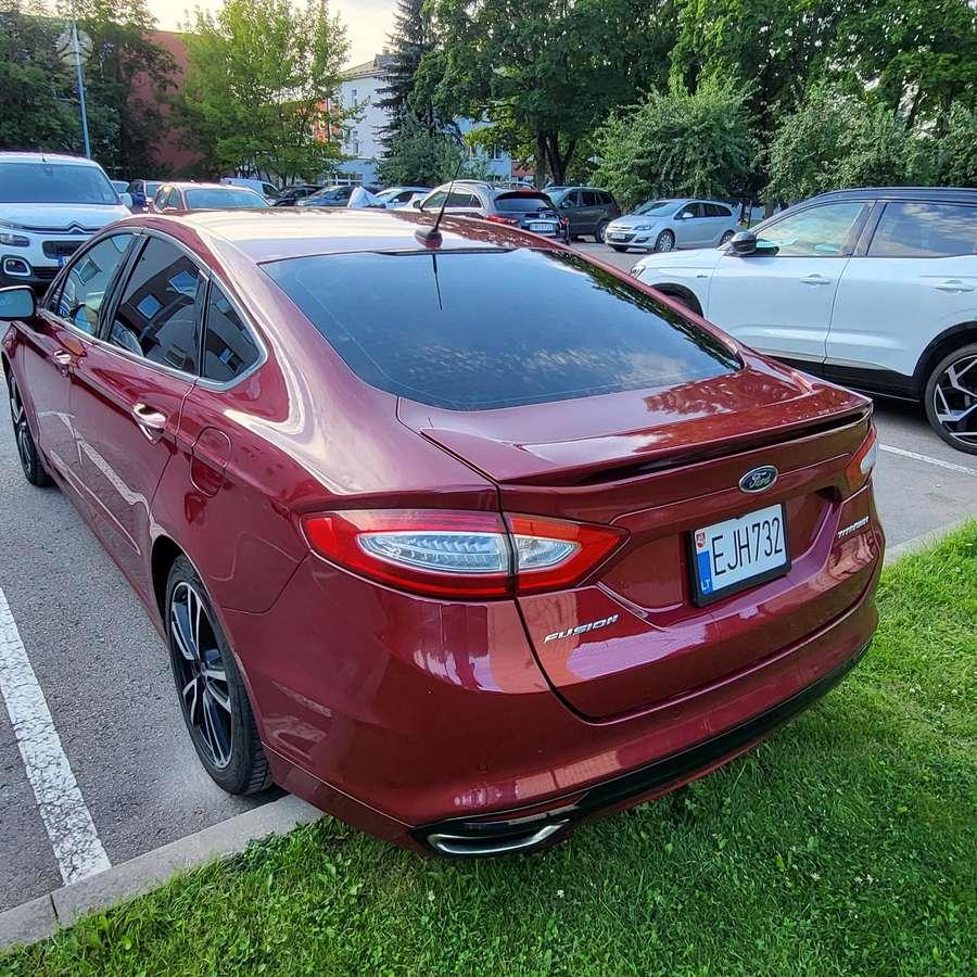 Sarkans Ford Fusion 2016 Viļņa, ar dzinēja tilpumu 2.00 L un nobraukumu 187 tūkst. km par 11499 €, foto 14 vietnē AUTOMOTO.COM.LV