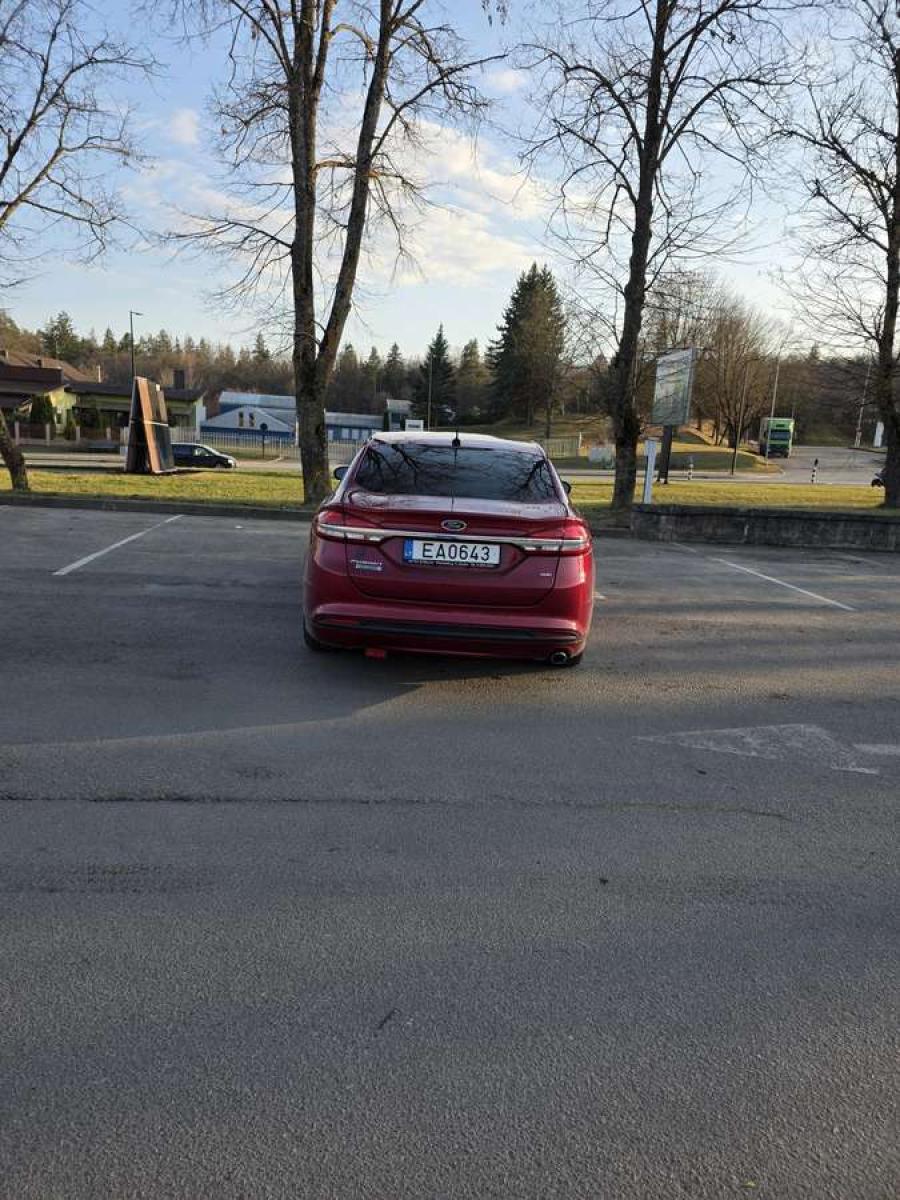 Sarkans Ford Fusion 2017 Alīta, ar dzinēja tilpumu 2.00 L un nobraukumu 41 tūkst. km par 11900 €, foto 7 vietnē AUTOMOTO.COM.LV