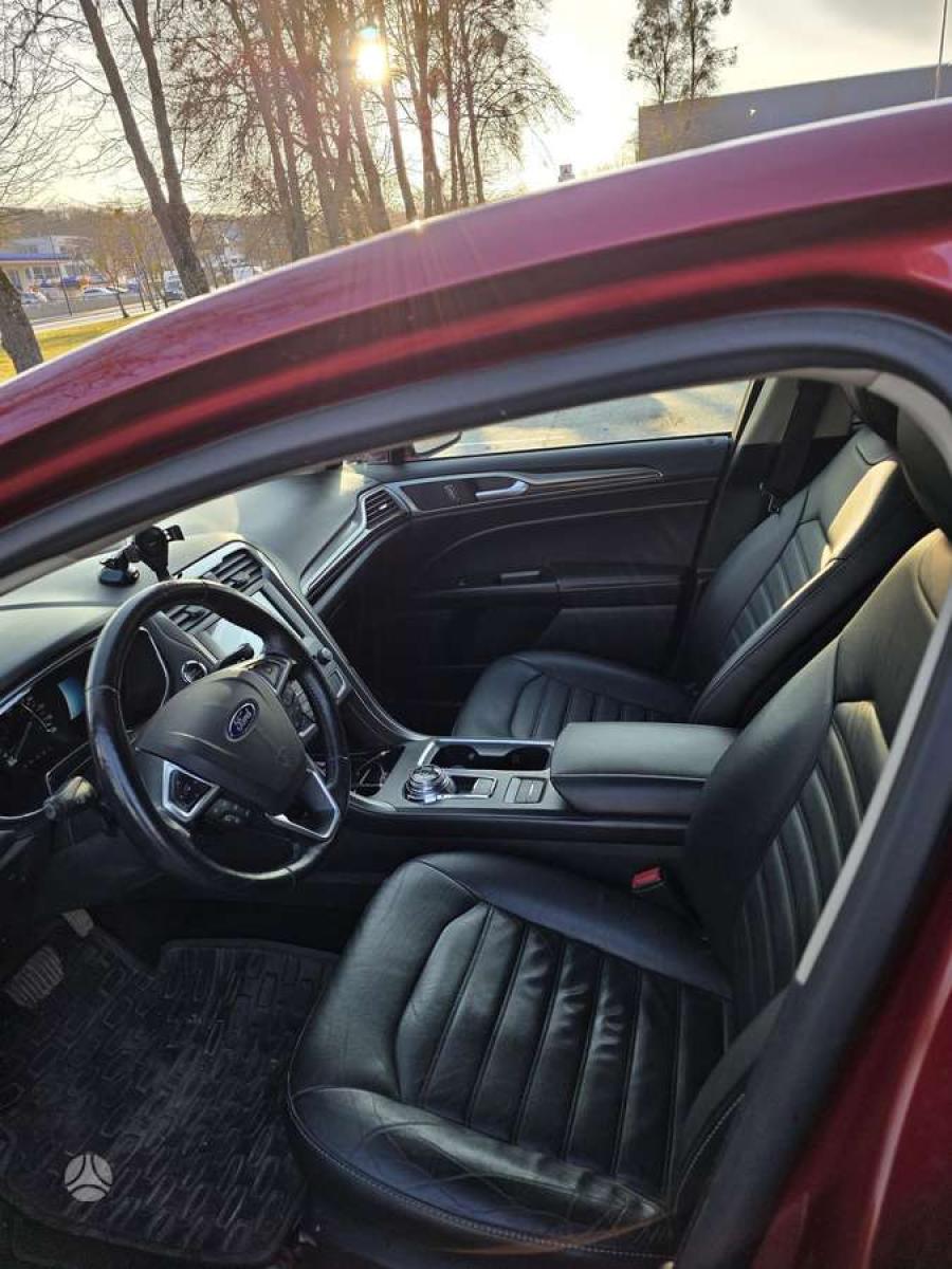Sarkans Ford Fusion 2017 Alīta, ar dzinēja tilpumu 2.00 L un nobraukumu 41 tūkst. km par 11900 €, foto 10 vietnē AUTOMOTO.COM.LV