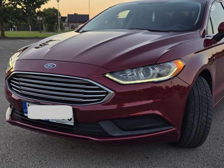 Sarkans Ford Fusion 2017 Šauļi, ar dzinēja tilpumu 1.50 L un nobraukumu 281 tūkst. km par 6900 €, foto 20 vietnē AUTOMOTO.COM.LV