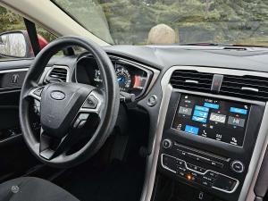 Sarkans Ford Fusion 2017 Šauļi, ar dzinēja tilpumu 1.50 L un nobraukumu 281 tūkst. km par 6900 €, foto 23 vietnē AUTOMOTO.COM.LV