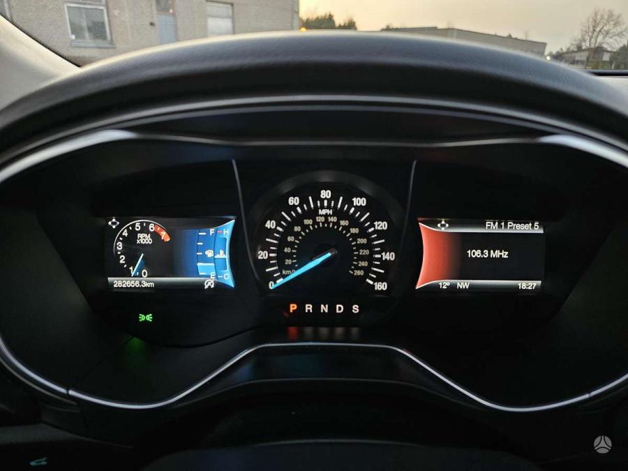 Sarkans Ford Fusion 2017 Šauļi, ar dzinēja tilpumu 1.50 L un nobraukumu 281 tūkst. km par 6900 €, foto 32 vietnē AUTOMOTO.COM.LV