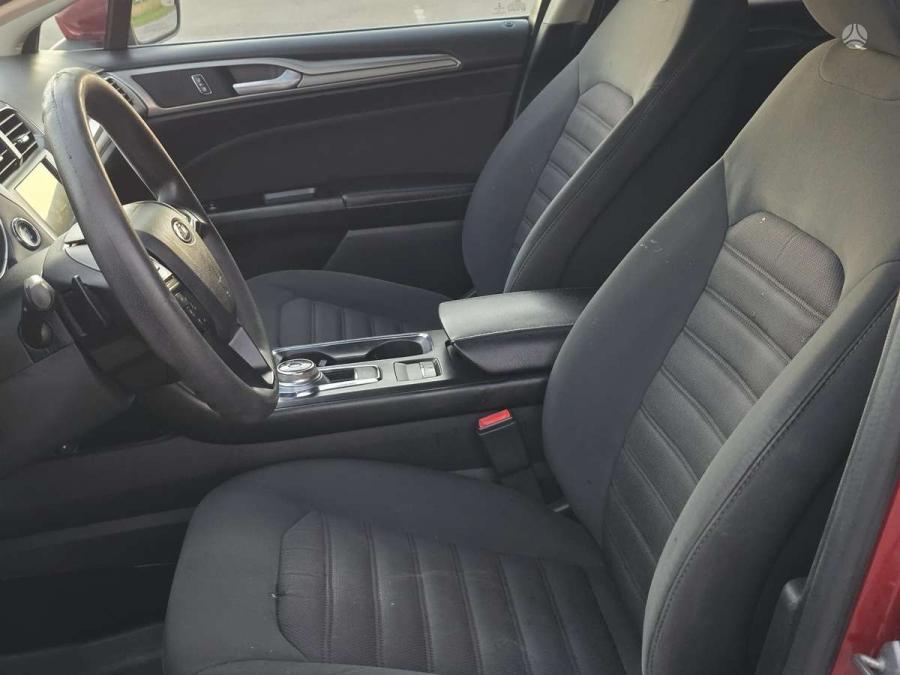 Sarkans Ford Fusion 2017 Šauļi, ar dzinēja tilpumu 1.50 L un nobraukumu 281 tūkst. km par 6900 €, foto 38 vietnē AUTOMOTO.COM.LV
