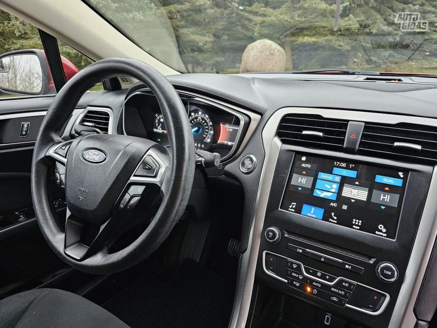 Red Ford Fusion 2017 in Siauliai, with an engine capacity of 1.50 L and mileage of 281 thousand km for 5750 €, photo 23 on AUTOMOTO.COM.LV