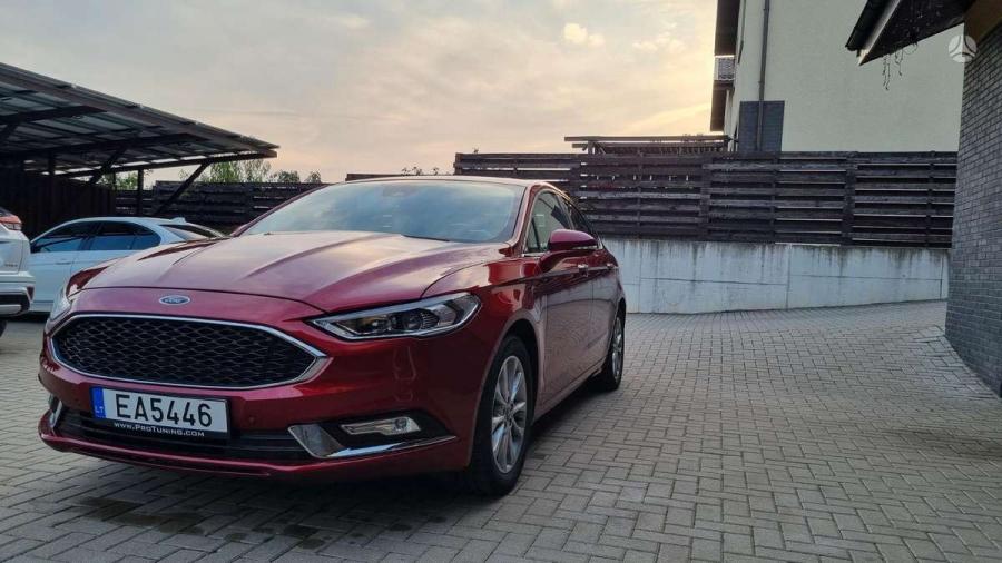 Sarkans Ford Fusion 2018 Viļņa, ar dzinēja tilpumu 0.00 L un nobraukumu 61 tūkst. km par 10250 €, foto 1 vietnē AUTOMOTO.COM.LV