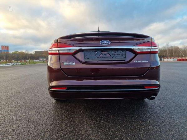 Sarkans Ford Fusion 2018 Šauļi, ar dzinēja tilpumu 1.97 L un nobraukumu 78 tūkst. km par 14000 €, foto 5 vietnē AUTOMOTO.COM.LV