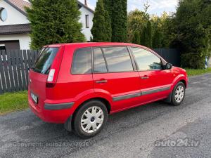 Sarkans Ford Fusion 2006 Tallina, ar dzinēja tilpumu 1.40 L un nobraukumu 139 tūkst. km par 1500 €, foto 5 vietnē AUTOMOTO.COM.LV