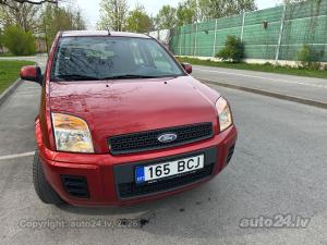 Red Ford Fusion 2010 in Tallinn, with an engine capacity of 1.40 L and mileage of 211 thousand km for 2500 €, photo  on AUTOMOTO.COM.LV