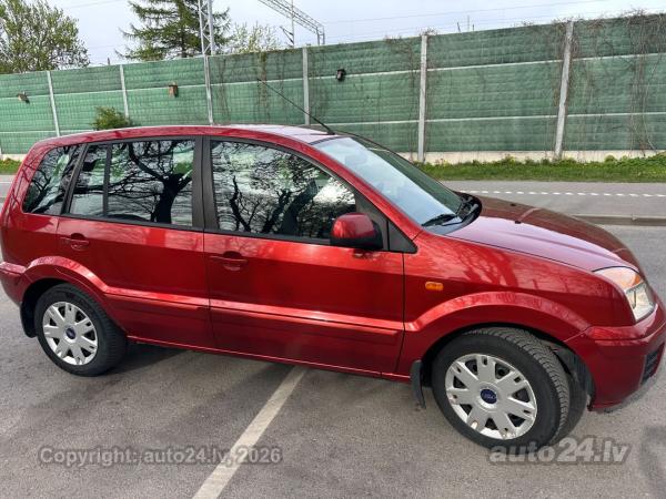 Red Ford Fusion 2010 in Tallinn, with an engine capacity of 1.40 L and mileage of 211 thousand km for 2500 €, photo 3 on AUTOMOTO.COM.LV