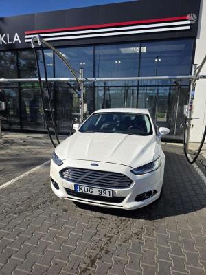 Balts Ford Fusion 2013 Viļņa, ar dzinēja tilpumu 2.00 L un nobraukumu 112 tūkst. km par 4500 €, foto 9 vietnē AUTOMOTO.COM.LV