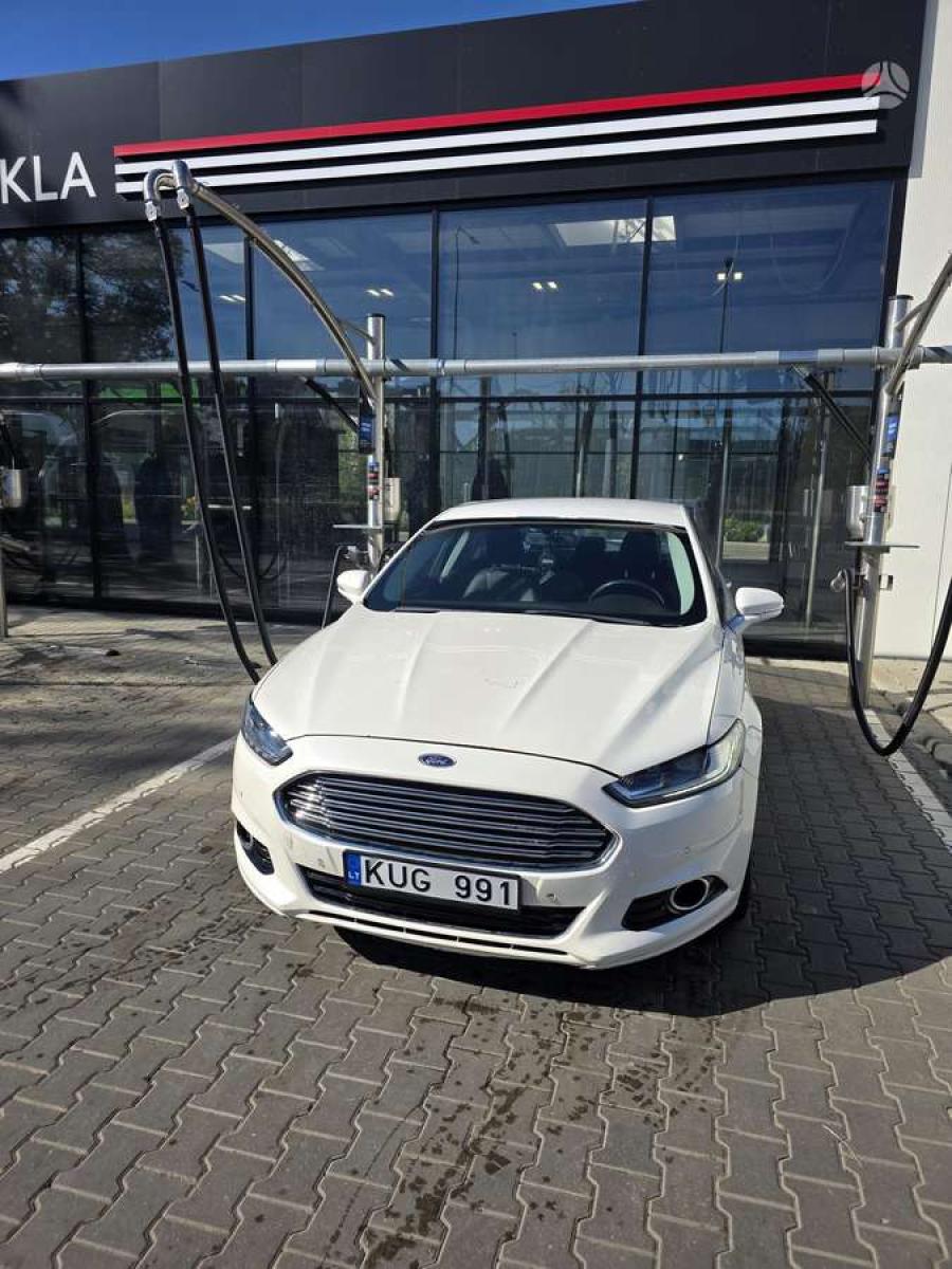 Balts Ford Fusion 2013 Viļņa, ar dzinēja tilpumu 2.00 L un nobraukumu 112 tūkst. km par 4500 €, foto 9 vietnē AUTOMOTO.COM.LV