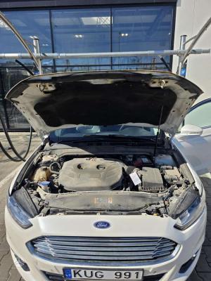 Balts Ford Fusion 2013 Viļņa, ar dzinēja tilpumu 2.00 L un nobraukumu 112 tūkst. km par 4500 €, foto 21 vietnē AUTOMOTO.COM.LV