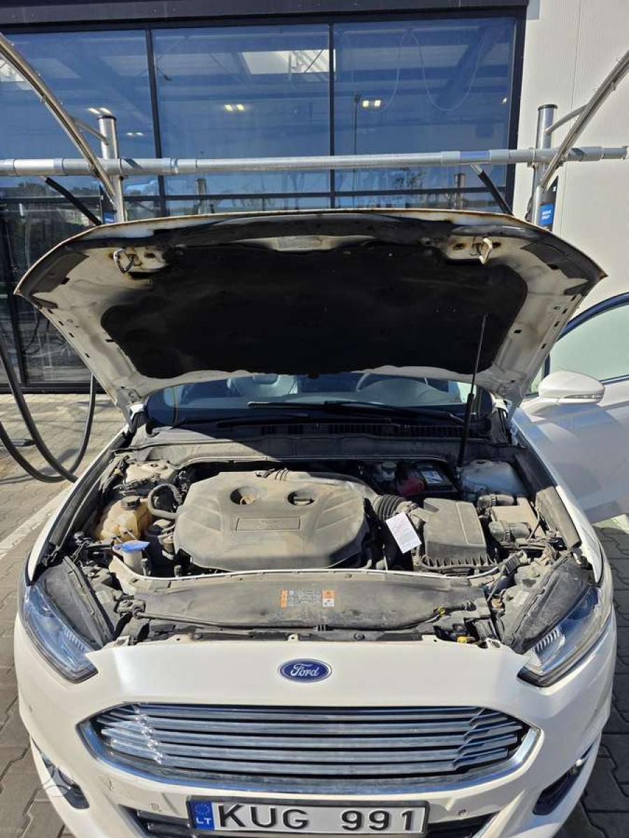 Balts Ford Fusion 2013 Viļņa, ar dzinēja tilpumu 2.00 L un nobraukumu 112 tūkst. km par 4500 €, foto 21 vietnē AUTOMOTO.COM.LV