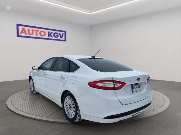 White Ford Fusion 2014 in Kaunas, with an engine capacity of 2.00 L and mileage of 242 thousand km for 6999 €, photo 3 on AUTOMOTO.COM.LV