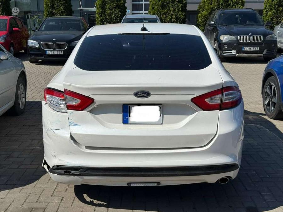 Balts Ford Fusion 2015 Klaipėda, ar dzinēja tilpumu 2.00 L un nobraukumu 235 tūkst. km par 5700 €, foto 7 vietnē AUTOMOTO.COM.LV