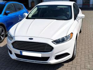 White Ford Fusion 2015 in Klaipeda, with an engine capacity of 2.00 L and mileage of 215 thousand km for 5700 €, photo 4 on AUTOMOTO.COM.LV