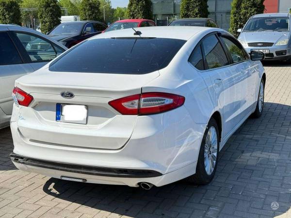 Balts Ford Fusion 2015 Klaipėda, ar dzinēja tilpumu 2.00 L un nobraukumu 247 tūkst. km par 5450 €, foto 5 vietnē AUTOMOTO.COM.LV